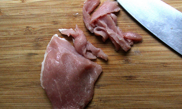 The Joy of Noodles (and an improvised Zha Cai Rou Si Mian recipe) – Not ...